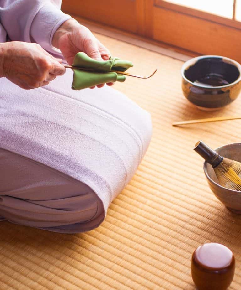 Discover 6 JAPANESE TEA CEREMONY STEPS for a Meaningful Experience ...