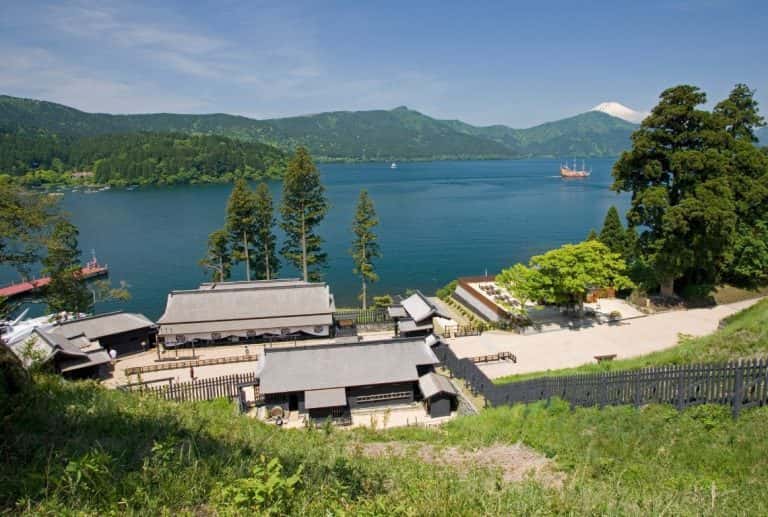 Tokyo to Hakone Day Trip (7 Fun Things You Can't Miss) • Intrepid Scout