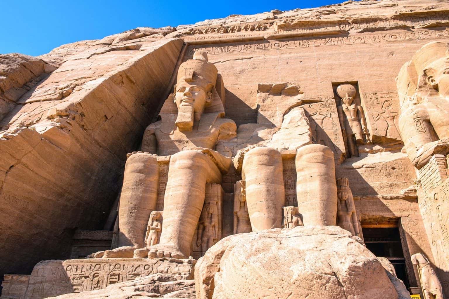 How to Visit And What to See at ABU SIMBEL (9 Practical Things to Know ...