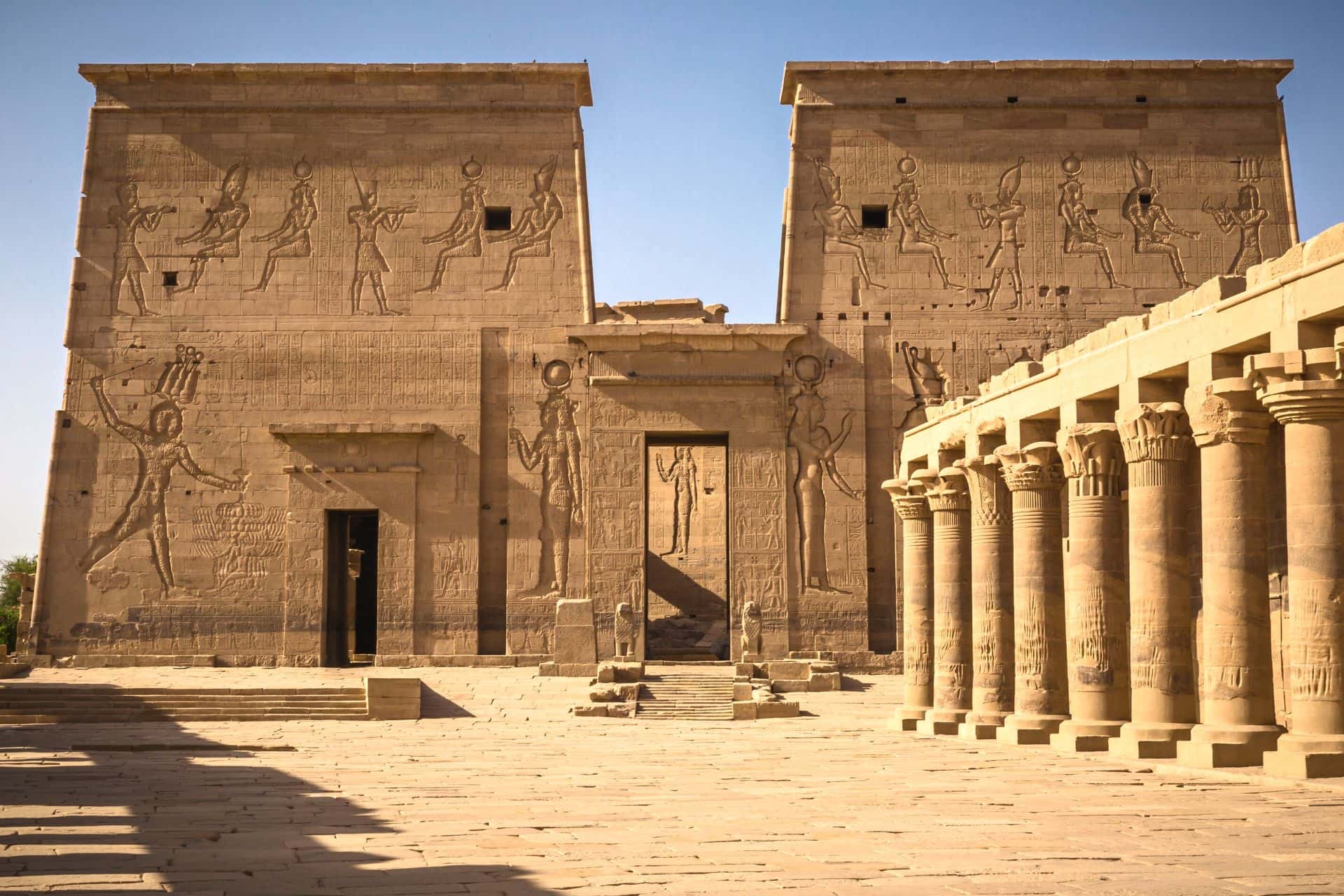 Temple of Philae in Aswan (9 Amazing Things You Can't Miss) • Intrepid ...