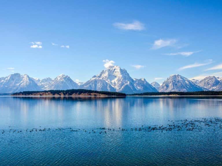 4 Days in Yellowstone and Grand Teton Itinerary (Info+Maps+Tips)